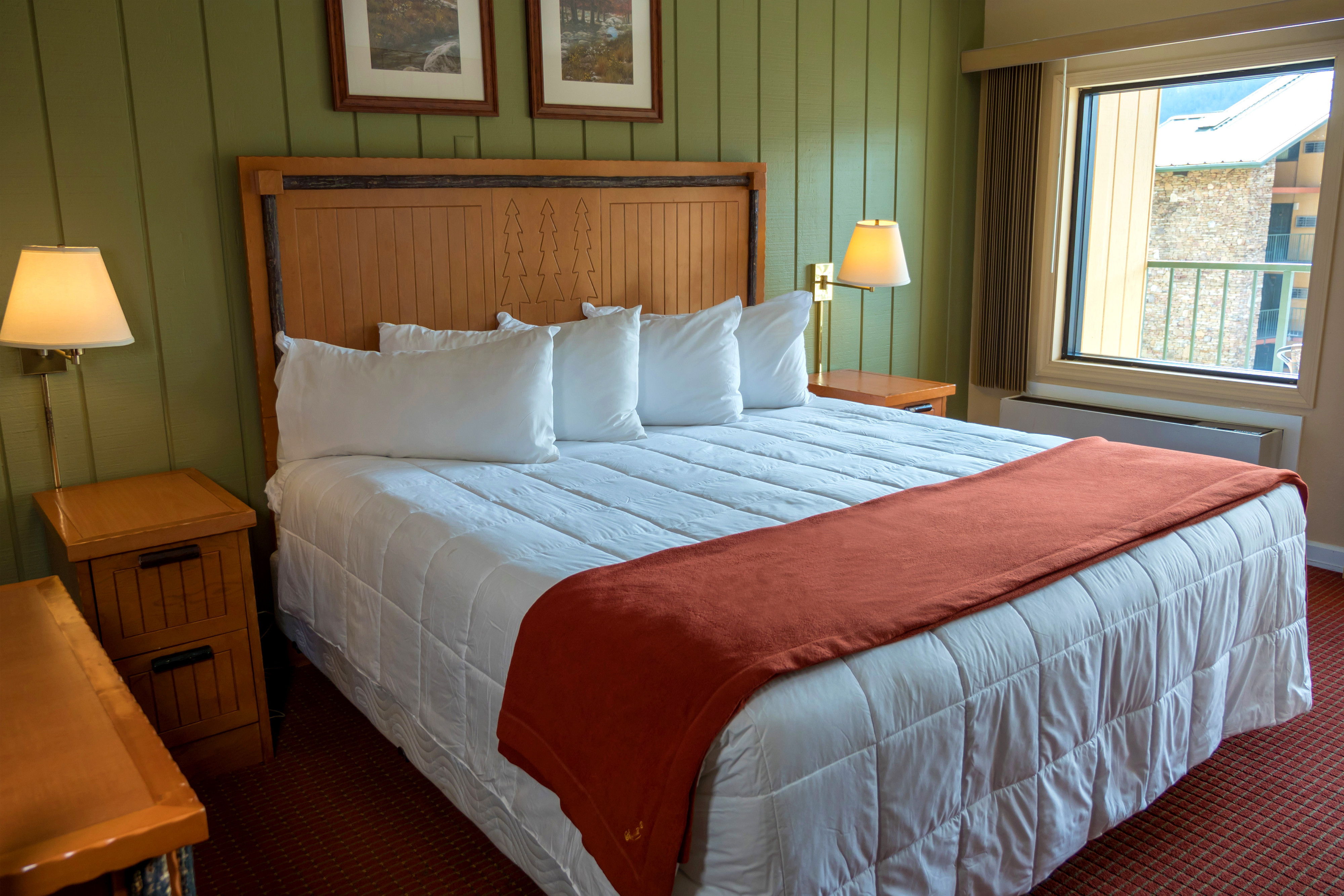 Smoky Mountain Lodging Available at River Terrace Resort